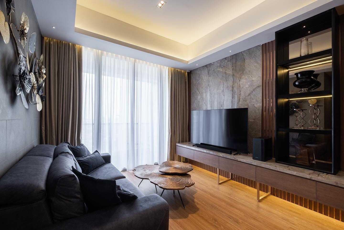 Desain Interior Apartemen Nuansa Gelap yang Super Cozy dan Elegan ...